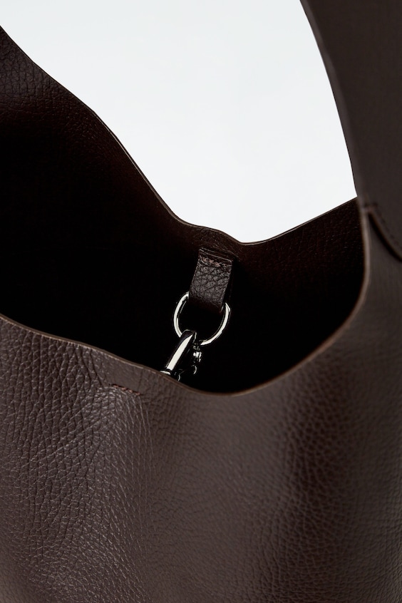 SERIF MINI TOTE - LEATHER - DARK BROWN | COS