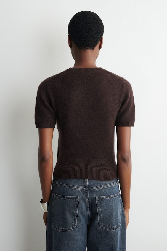 CASHMERE T-SHIRT - DARK BROWN | COS US