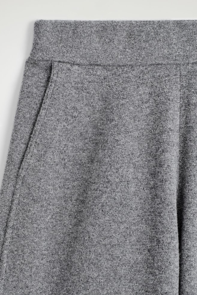 Barrel Leg Pants | COS