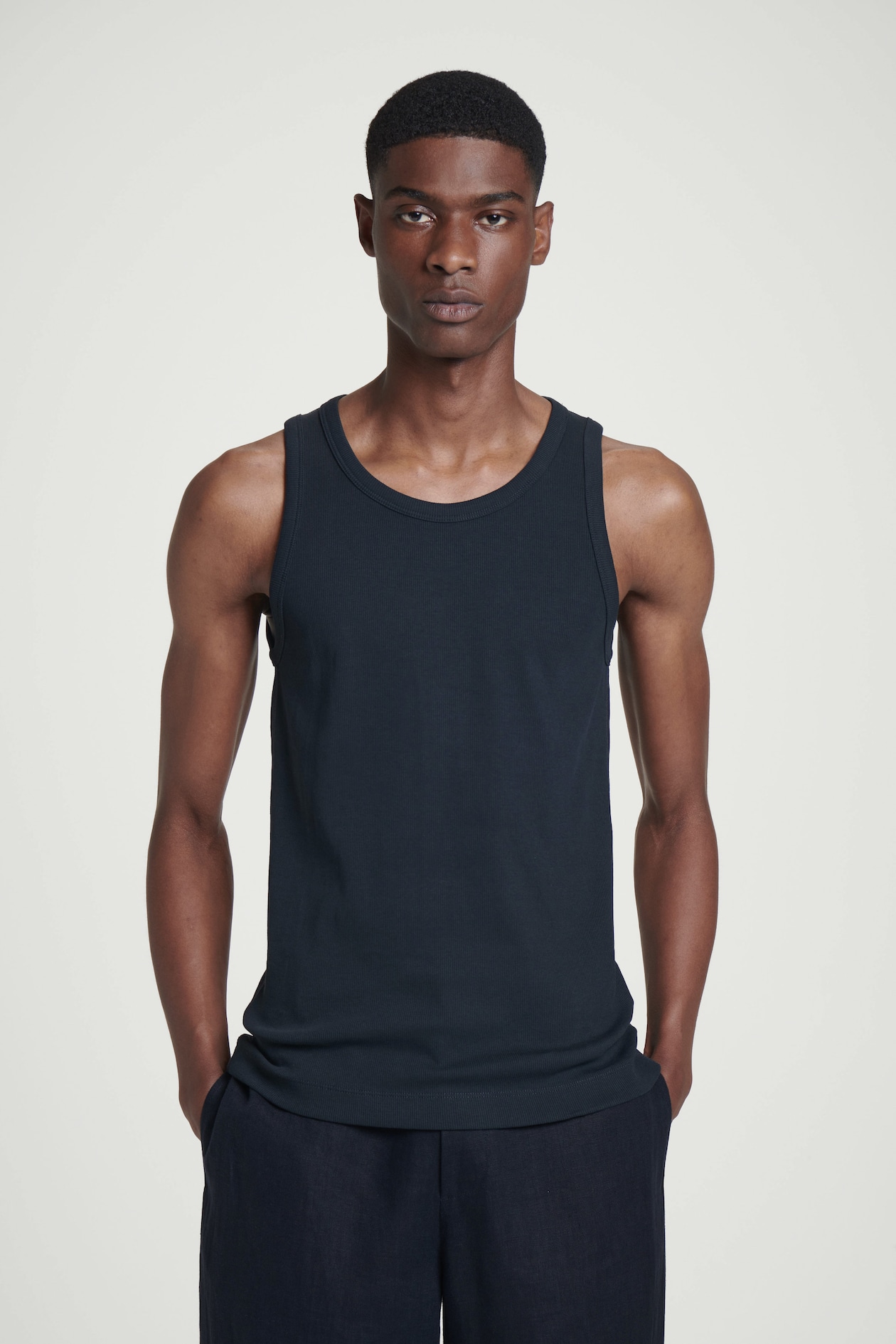 SLIM RIBBED COTTON TANK TOP - NAVY | COS