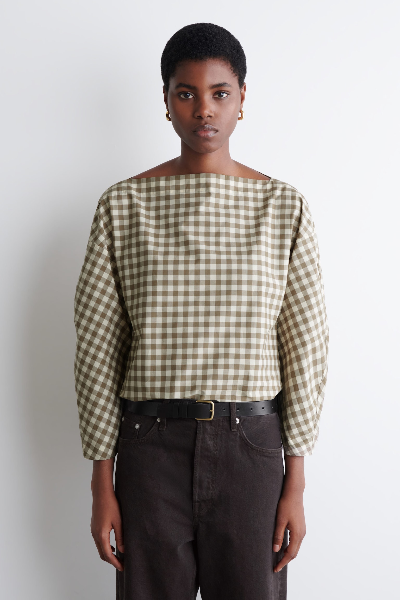 BLOUSE À COL BATEAU EN COTON - BEIGE / IMPRIMÉ VICHY | COS FR