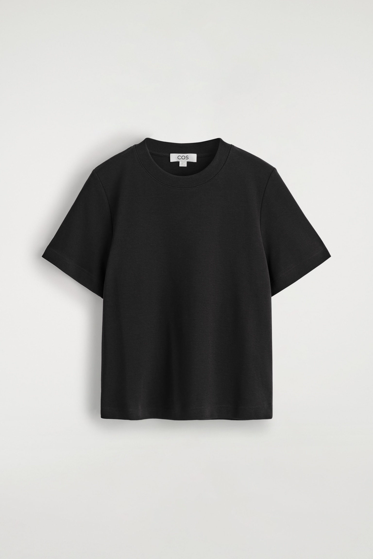 CLEAN CUT T-SHIRT - BLACK | COS US