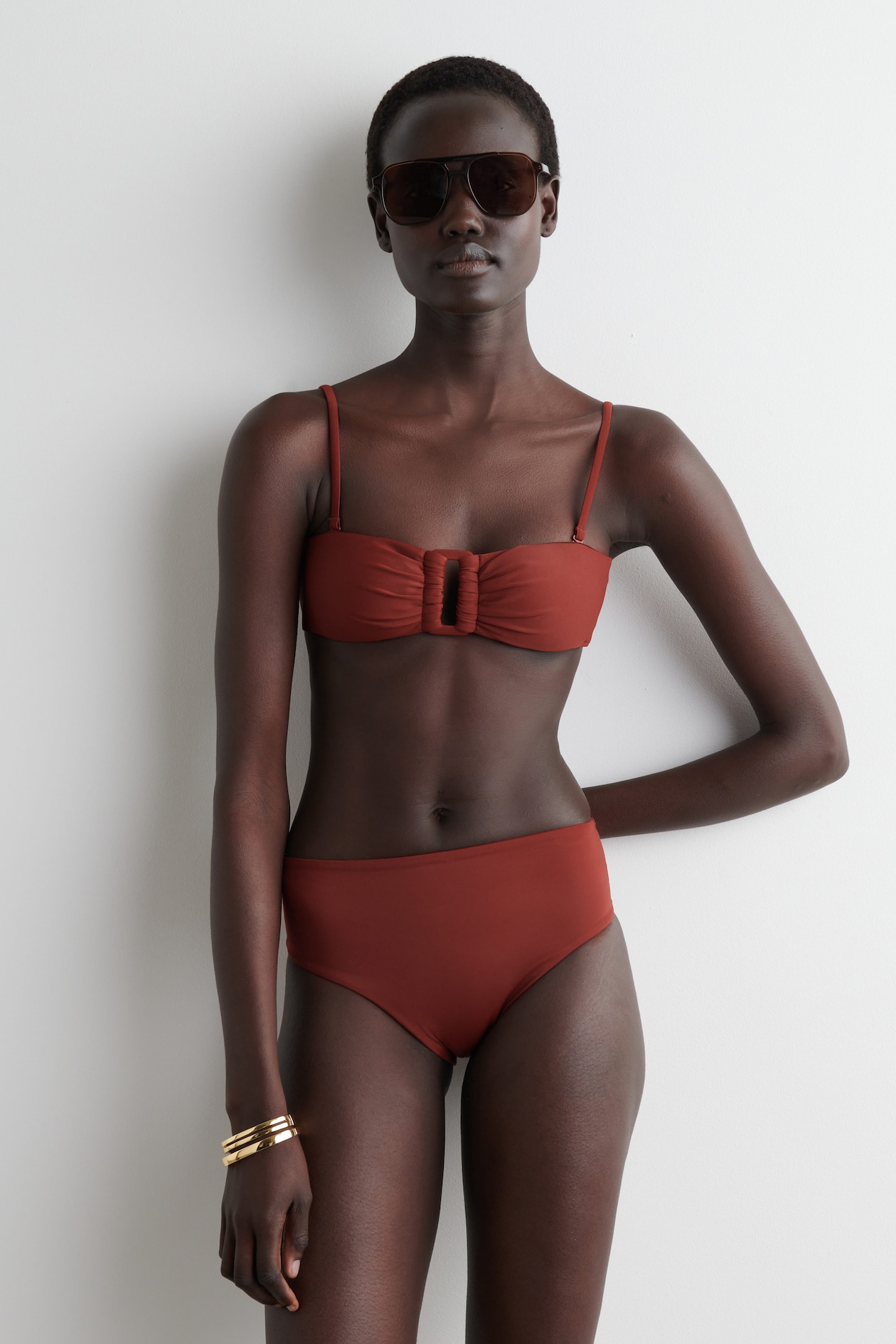 HIGH-WAISTED BIKINI BRIEFS - RUST RED | COS
