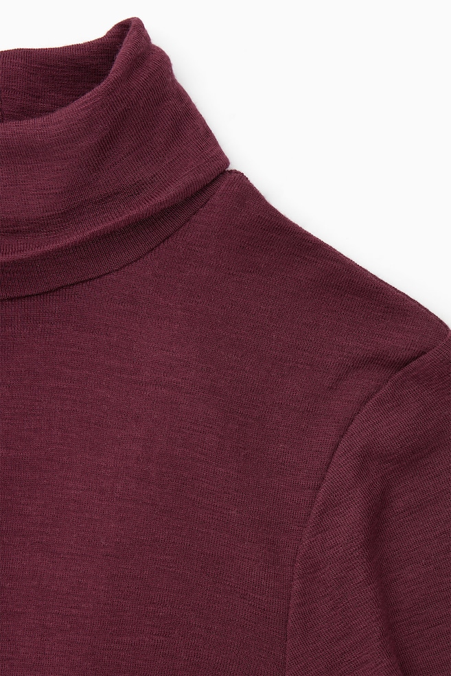 MERINO WOOL TURTLENECK TOP - BURGUNDY | COS