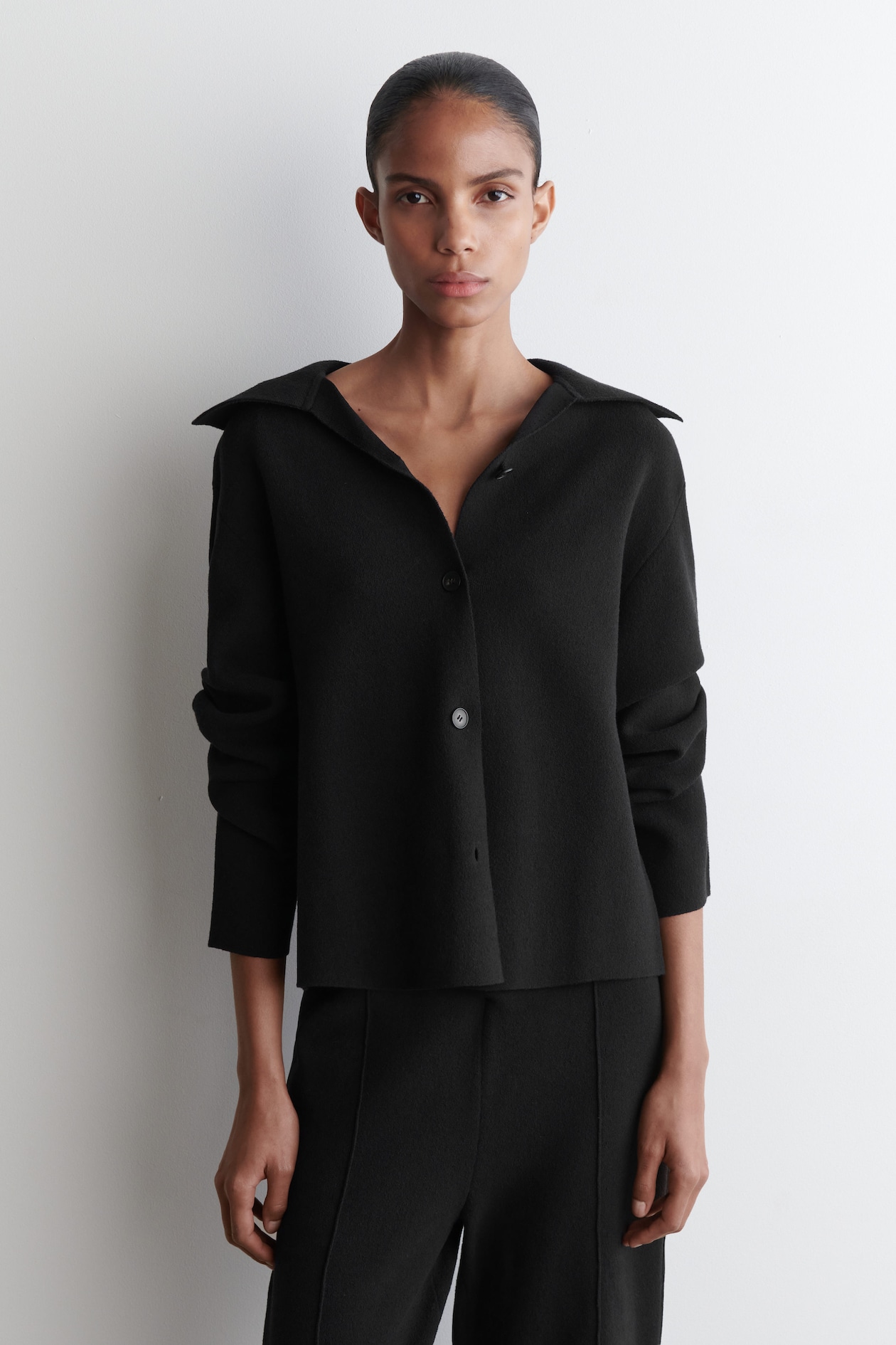 COLLARED KNITTED JACKET - BLACK | COS