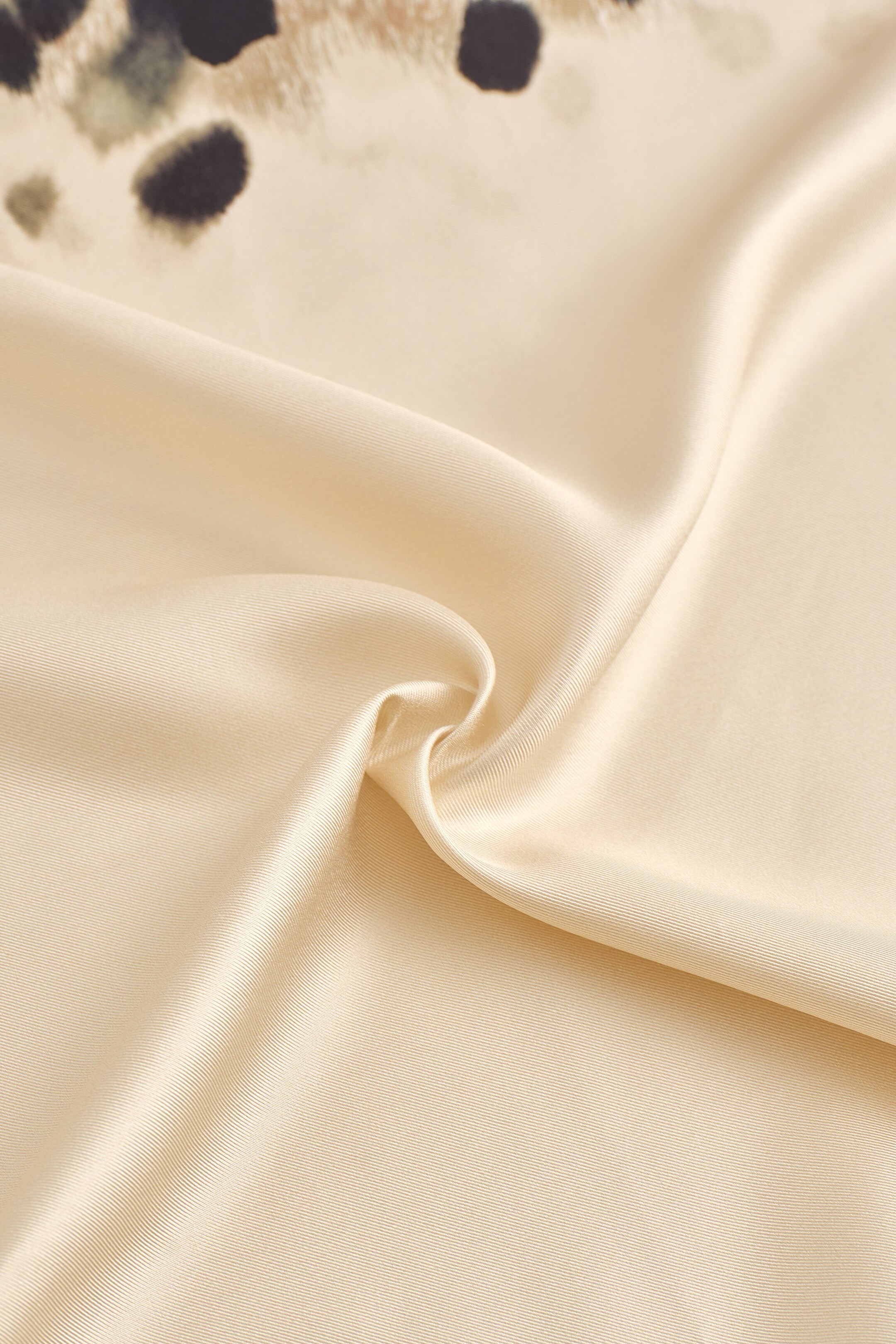 PAÑUELO DE SEDA ANIMAL PRINT - CHAMPAGNE / ANIMAL PRINT | H&M ES