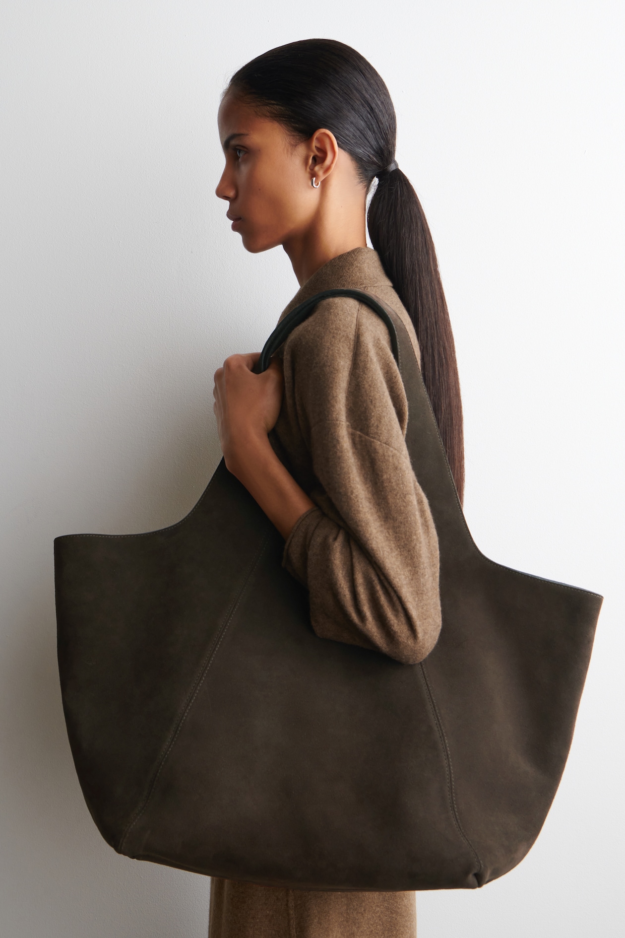 SKULPTURAL TOTEBAG I MOCKA - BRUN - DAM | H&M SE