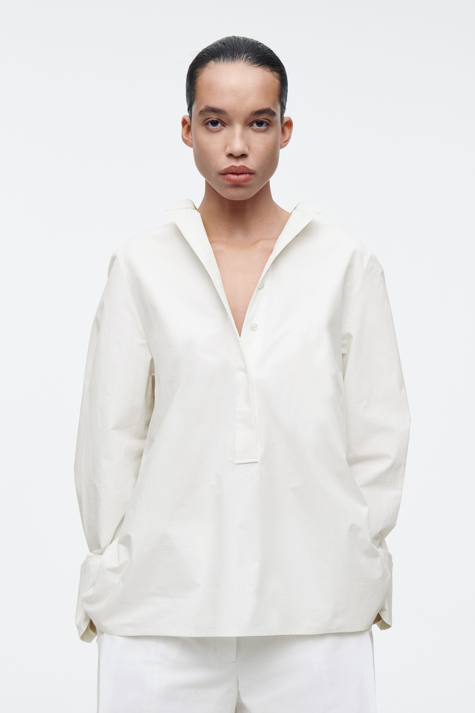 COLLARLESS HALFPLACKET SHIRT - WHITE | COS