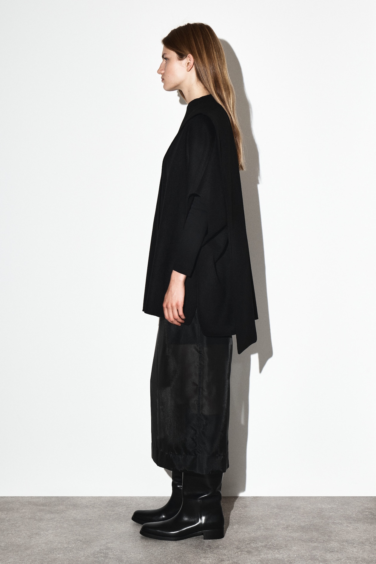 DOUBLE-FACED WOOL SCARF CAPE - BLACK | COS