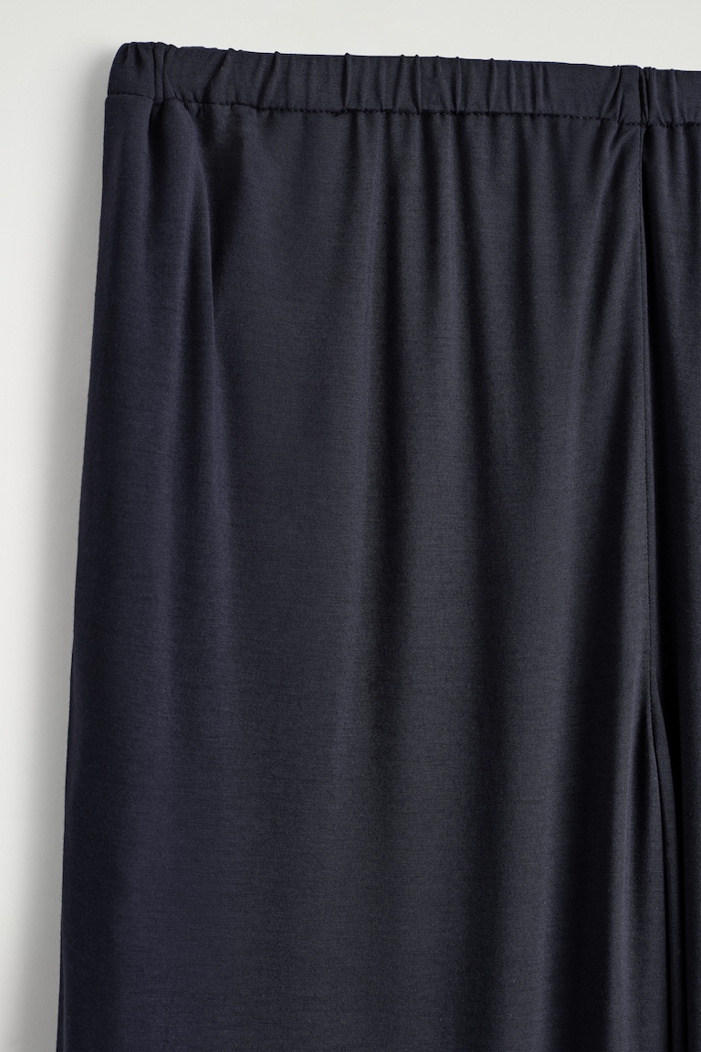 FLUID JERSEY WIDE-LEG TROUSERS - NAVYBLAU | COS