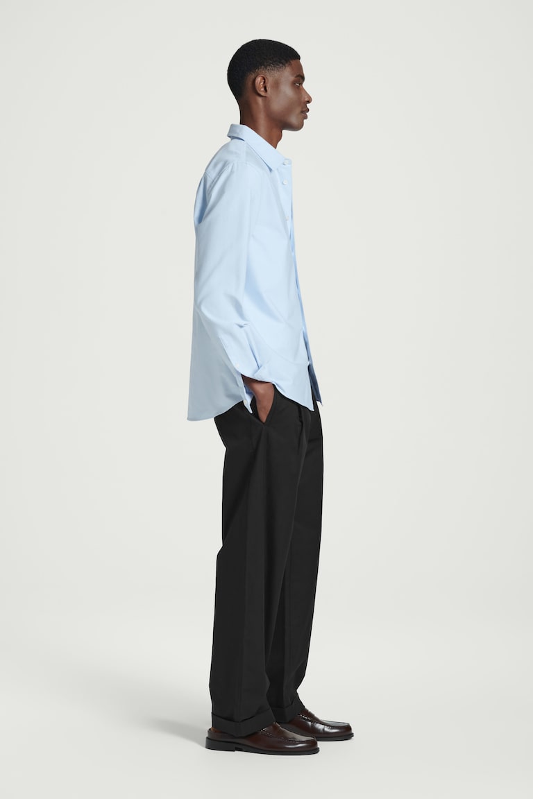 RELAXED OXFORD SHIRT - LIGHT BLUE | COS