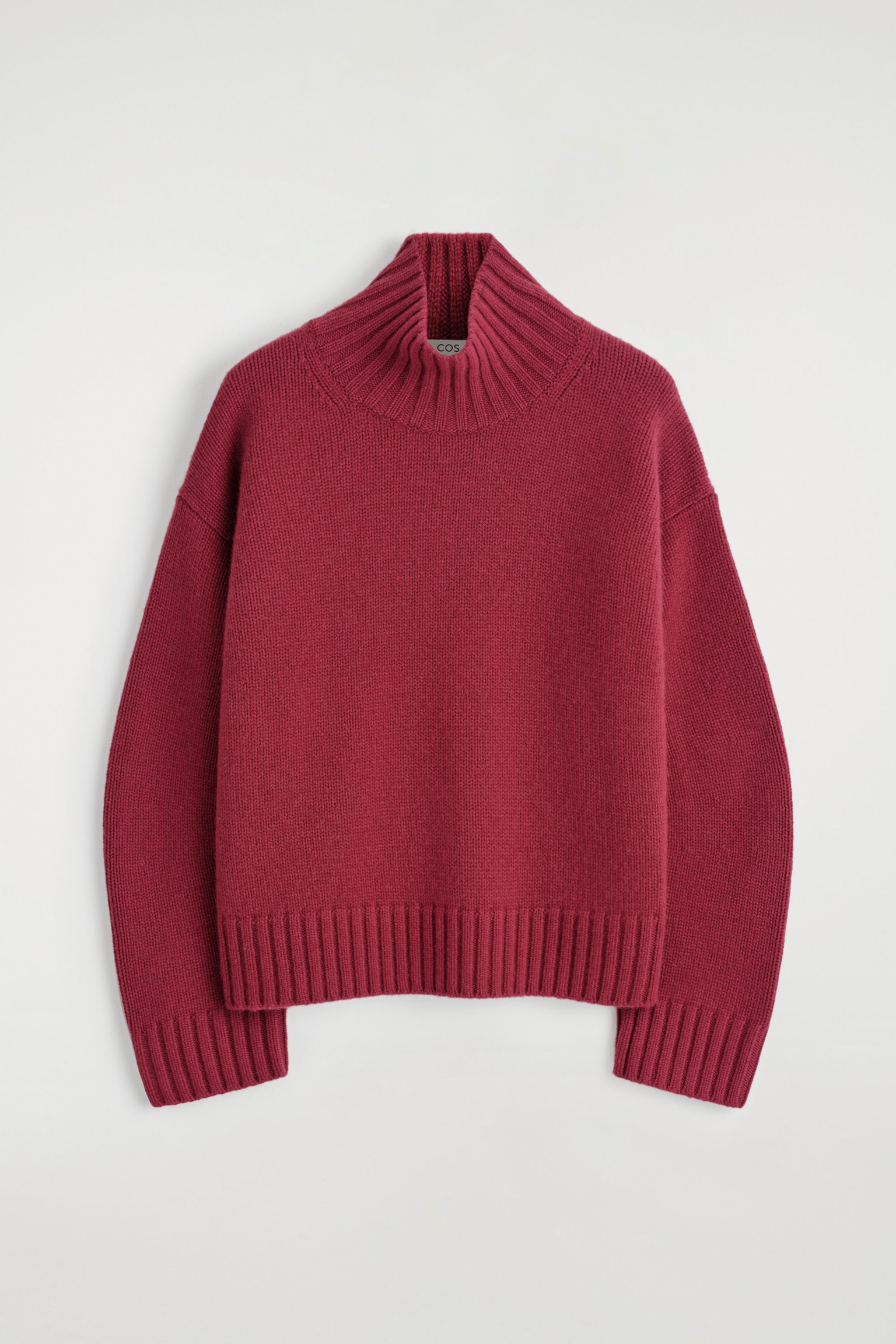 CHUNKY CASHMERE MOCK-NECK SWEATER - DARK RED | COS US