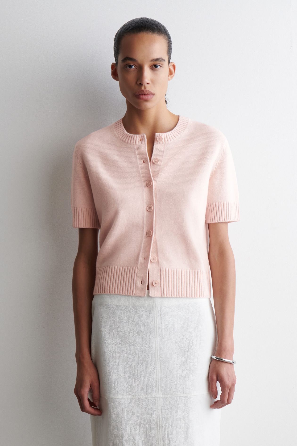 MERINO WOOL SHORT-SLEVELED CARDIGAN - PINK | COS