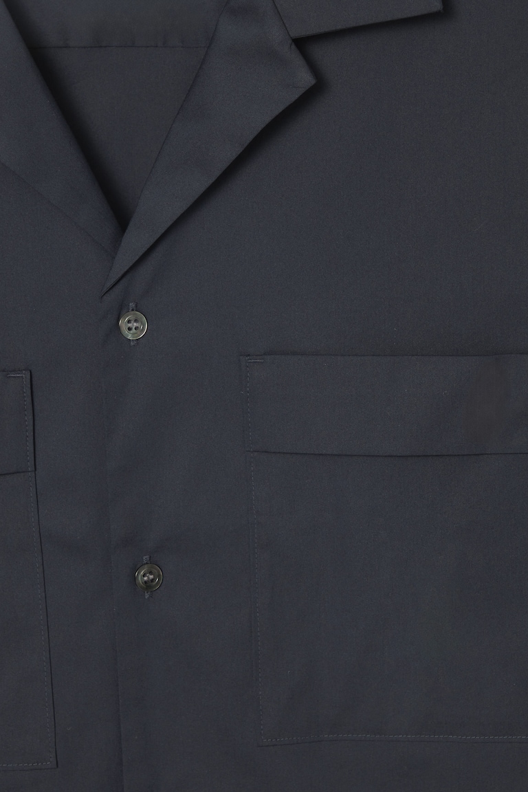 UTILITY COTTON SHORT-SLEEVED SHIRT - NAVY | COS