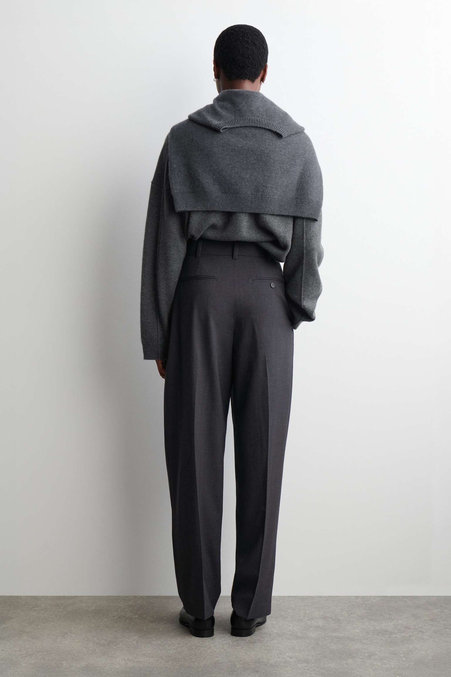 Barrel Leg Trousers | COS