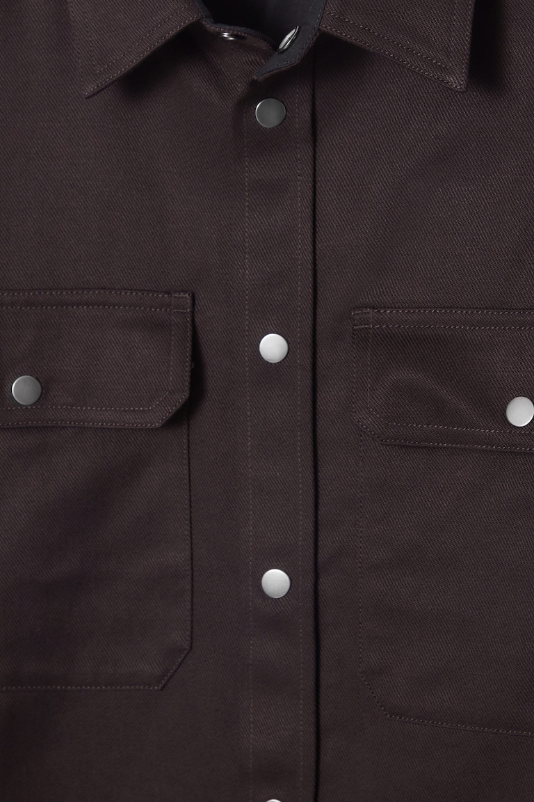 TWILL UTILITY OVERSHIRT - BROWN | COS