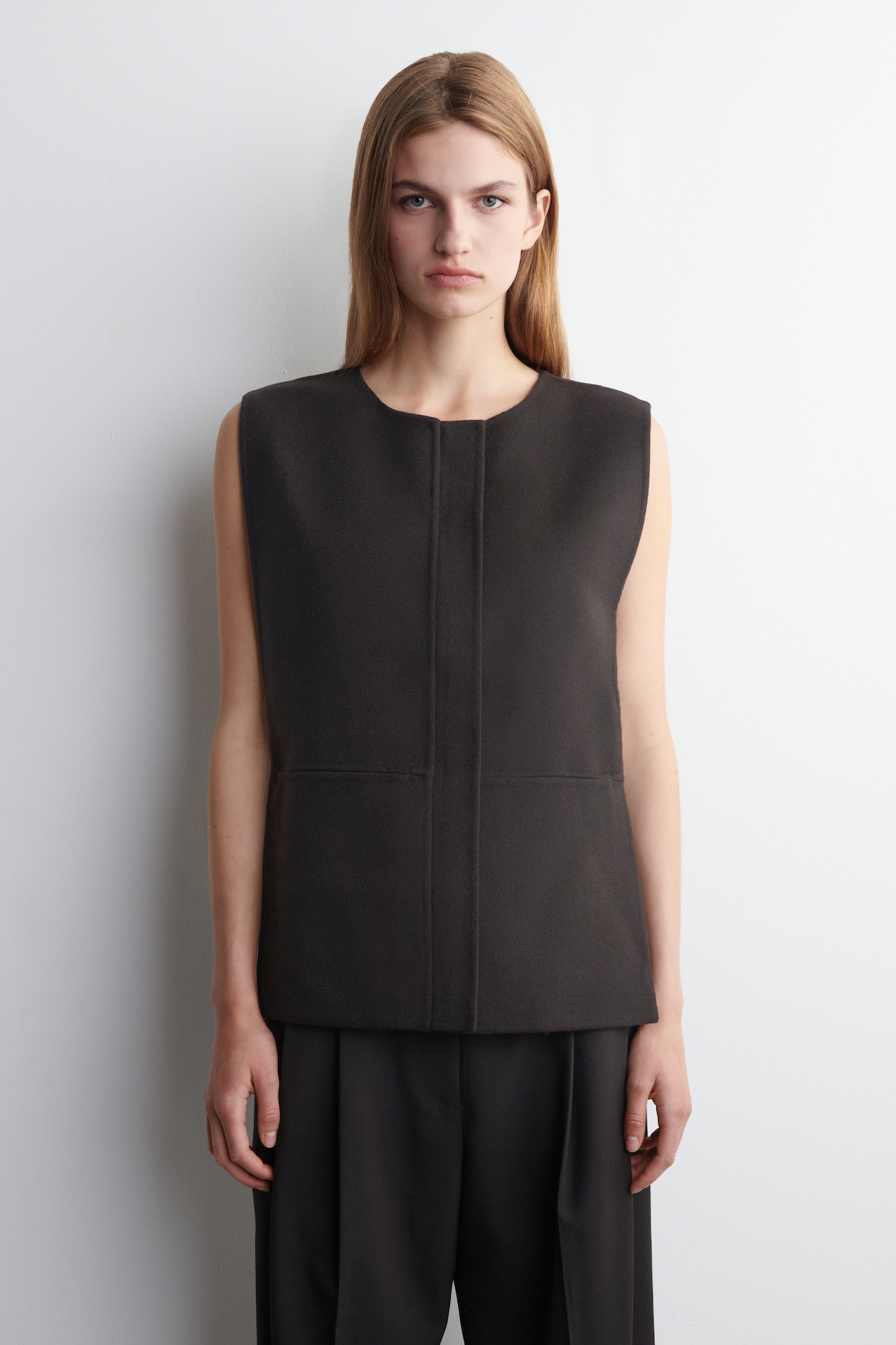 DOUBLE-FACED WOOL HYBRID VEST - DARK BROWN | COS