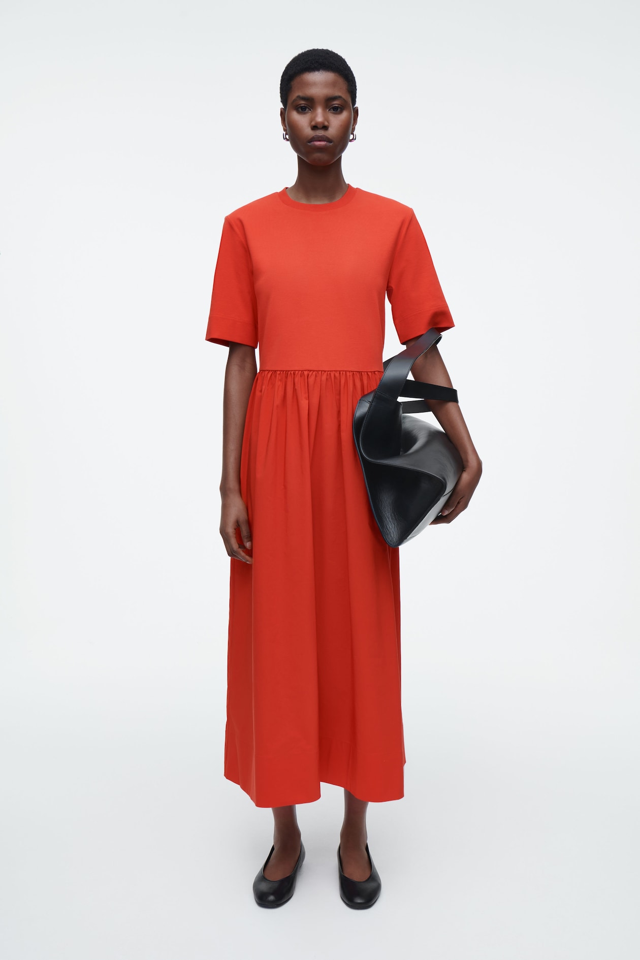 CONTRAST-PANEL MIDI DRESS - RED | COS