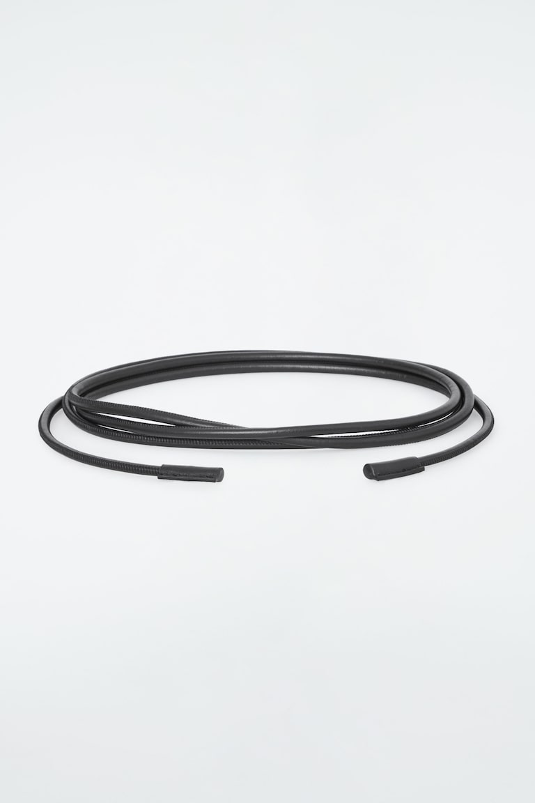 LEATHER ROPE BELT - BLACK | COS
