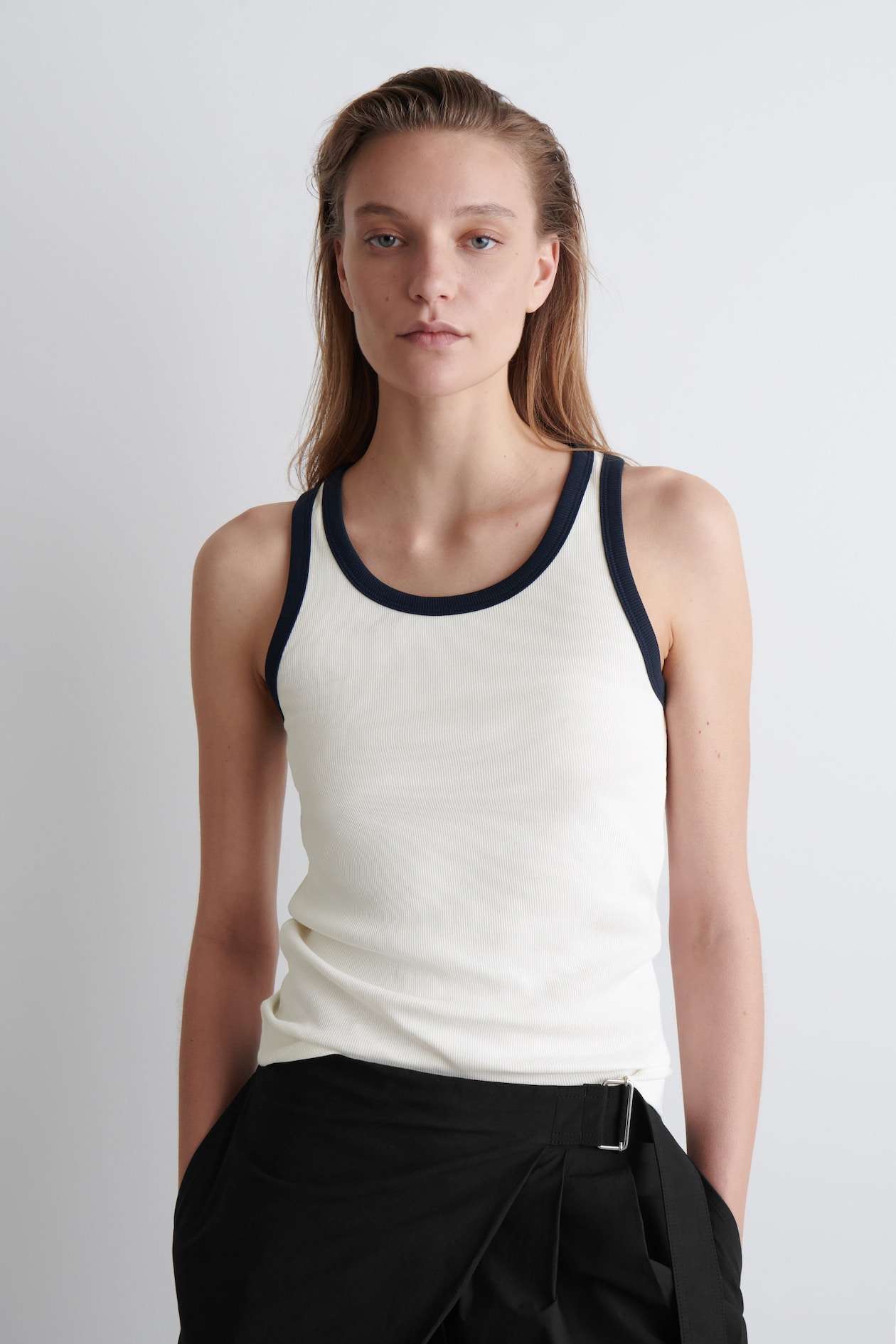 RIBBED TANK TOP - WHITE / NAVY | COS