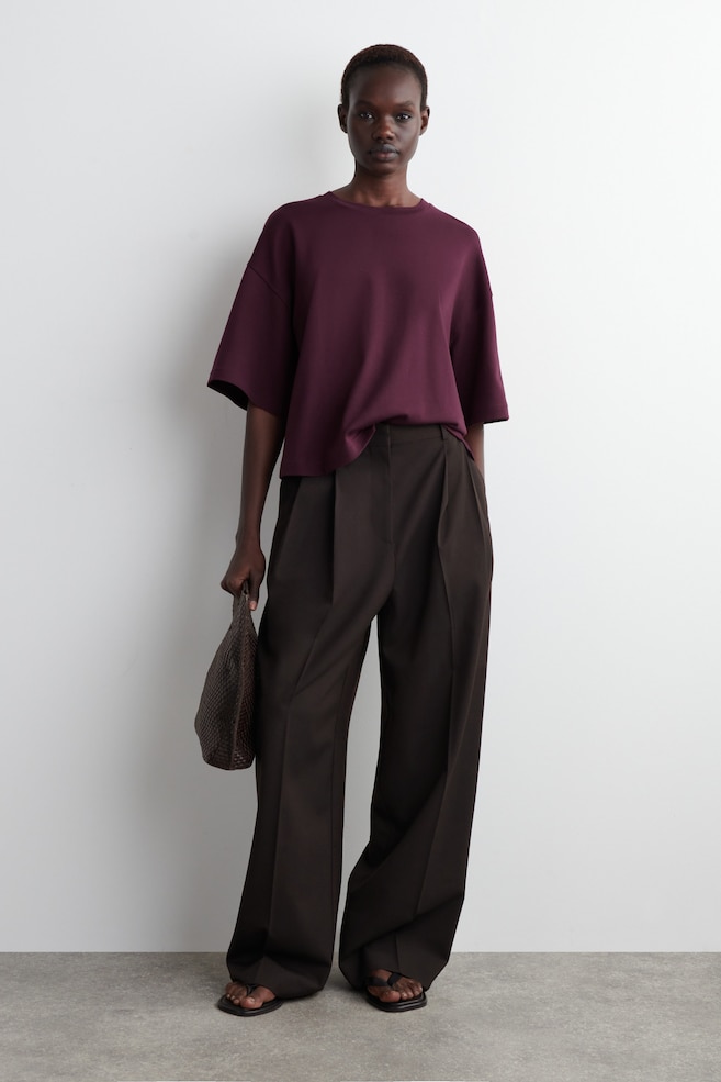 OVERSIZED BOXY T-SHIRT - BURGUNDY | COS