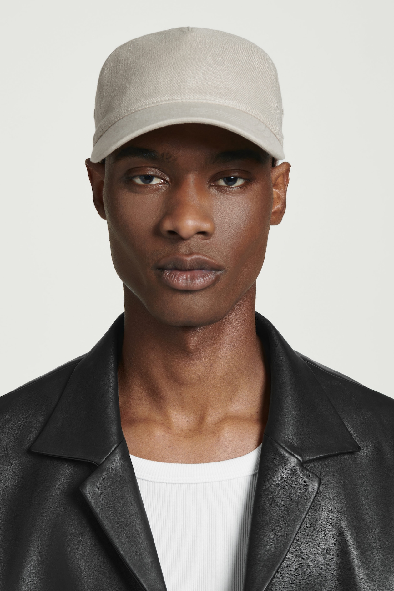 LINEN BASEBALL CAP - MOLE | COS