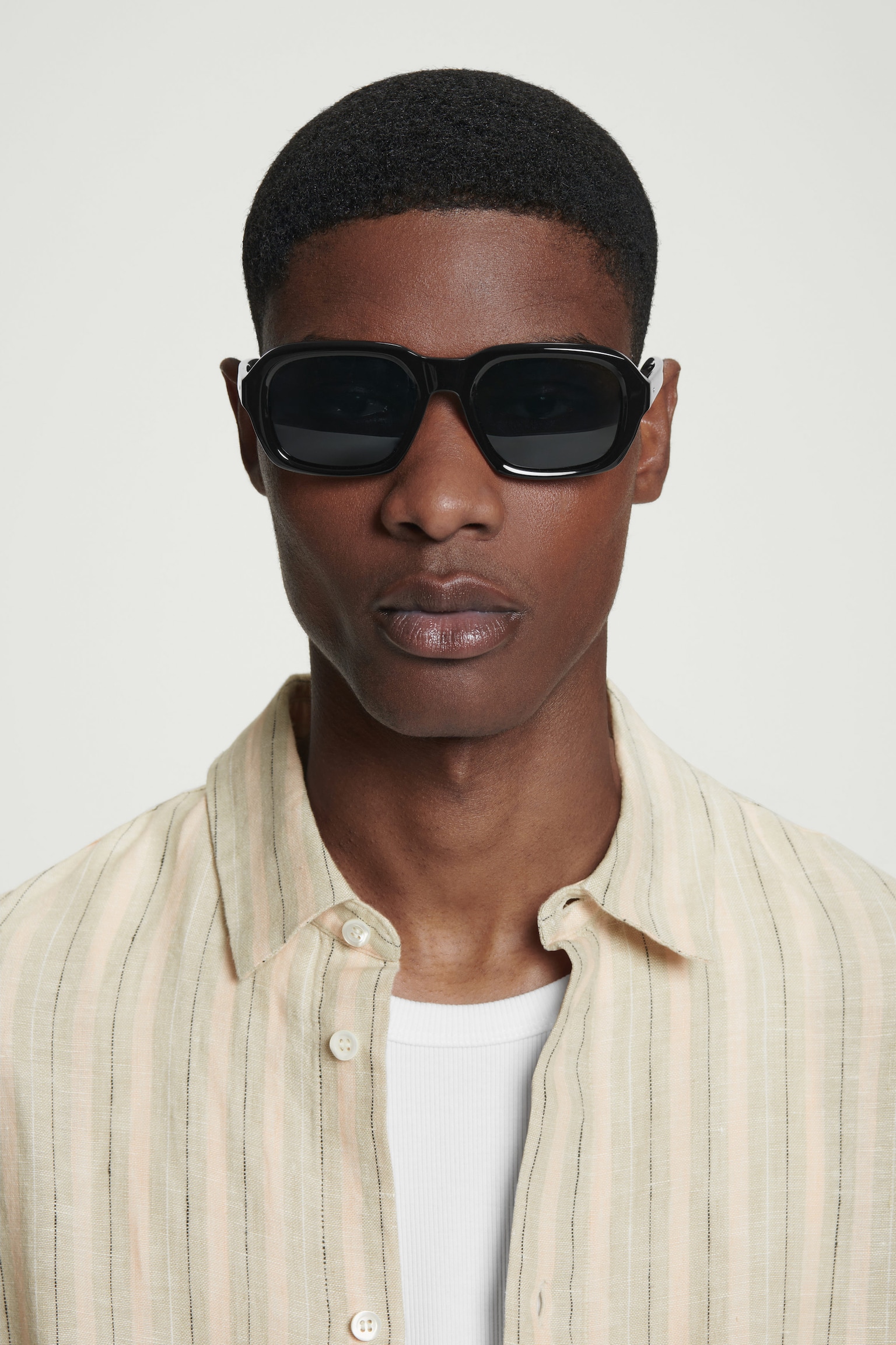 SQUARE-FRAME AVIATOR SUNGLASSES - BLACK | COS