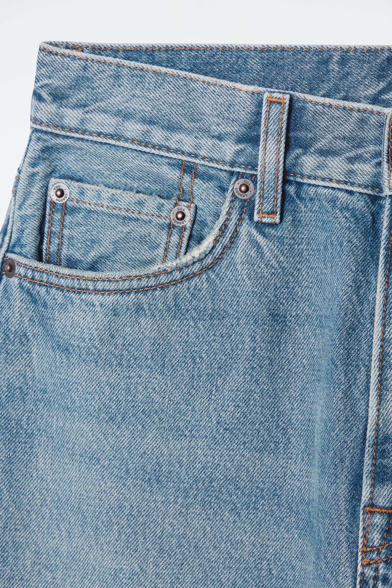 JEAN DROIT COLUMN - BLEU CIEL | COS FR