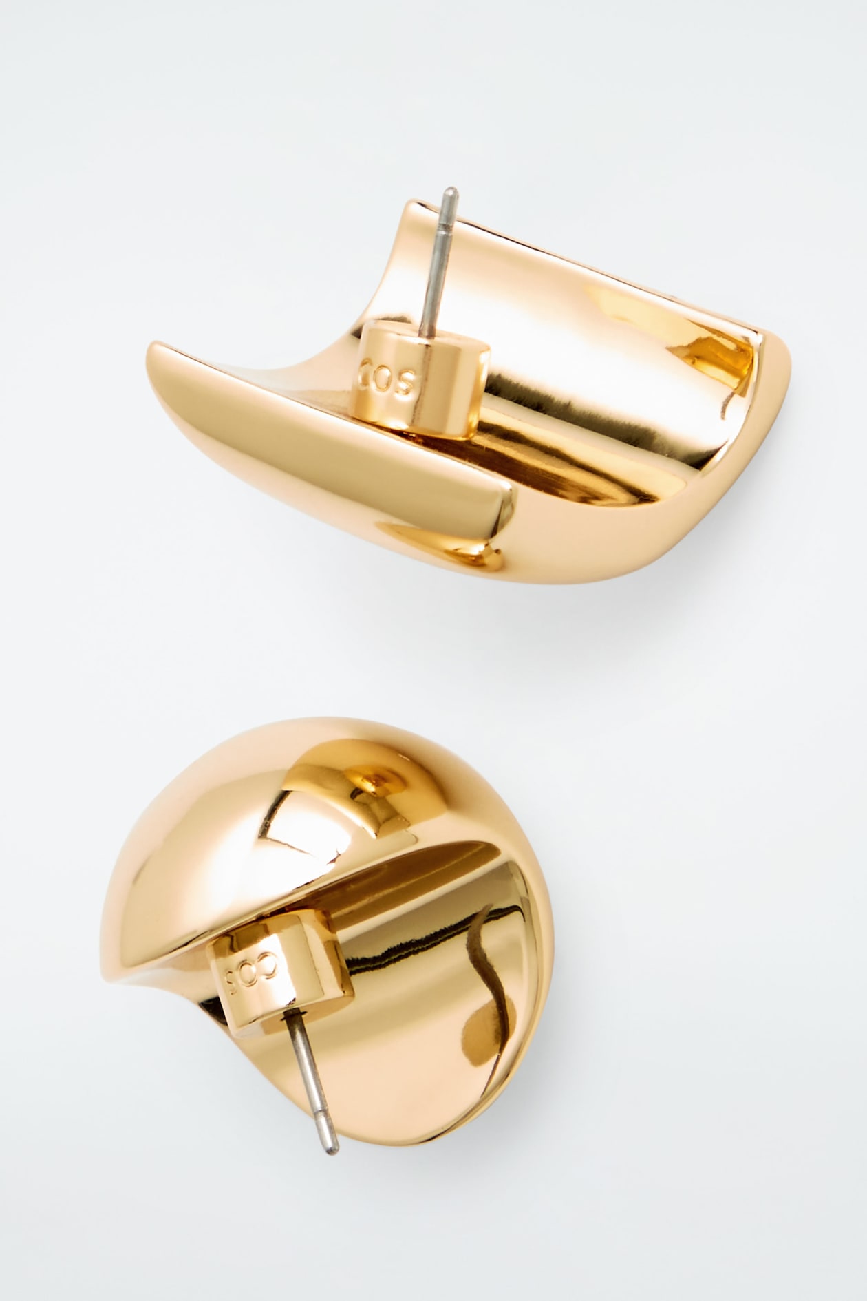 MISMATCHED STUD EARRINGS - GOLD | COS