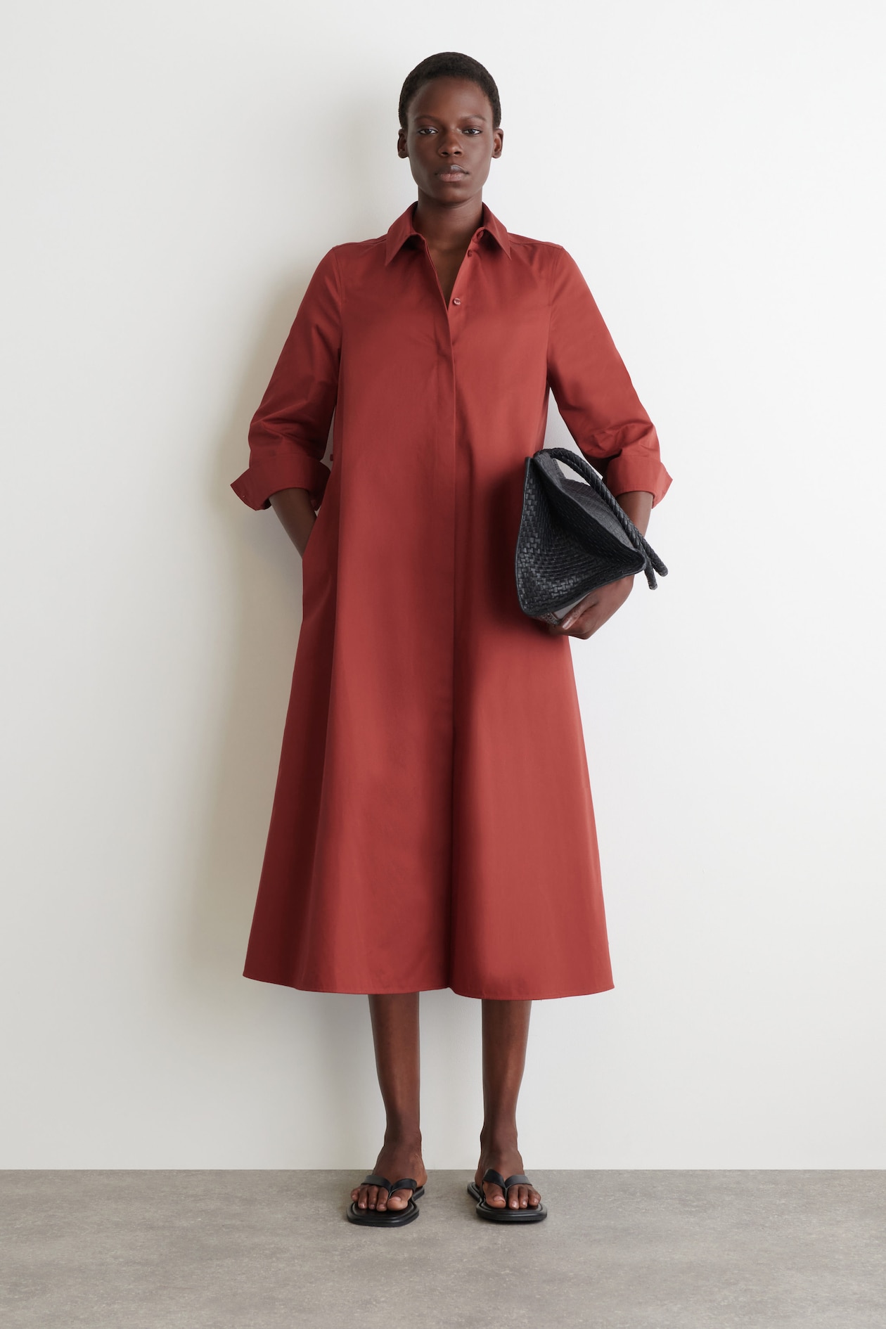 VOLUMINOUS MAXI SHIRT DRESS - RUST | COS