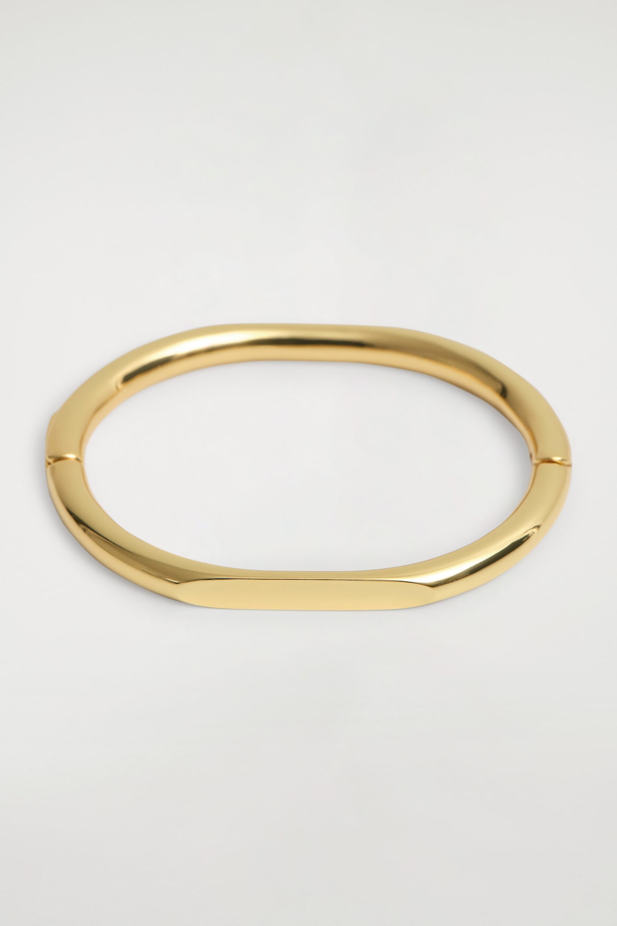 SCULPTED BANGLE - GOLD | COS