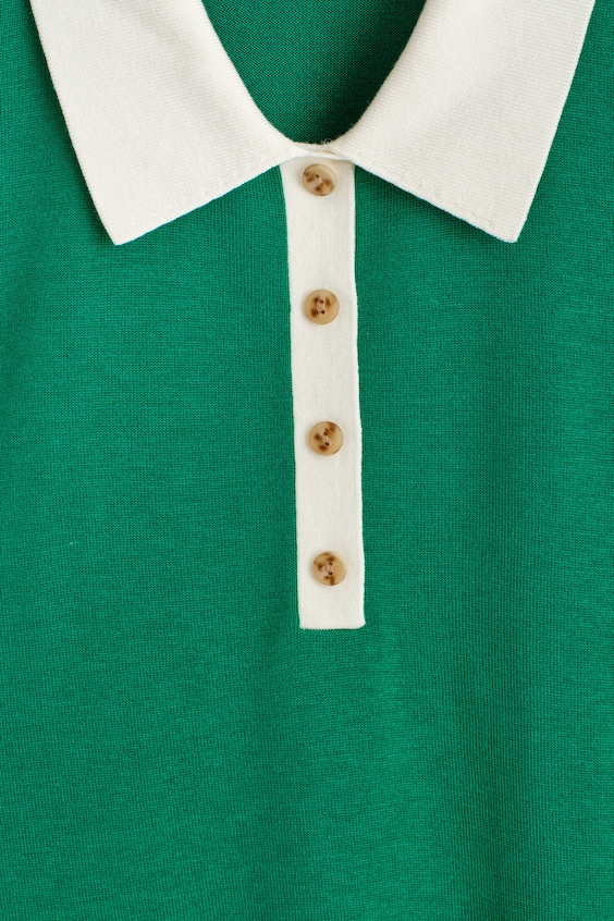 POLO COURT EN LAINE MÉLANGÉE - VERT / BLANC | COS FR