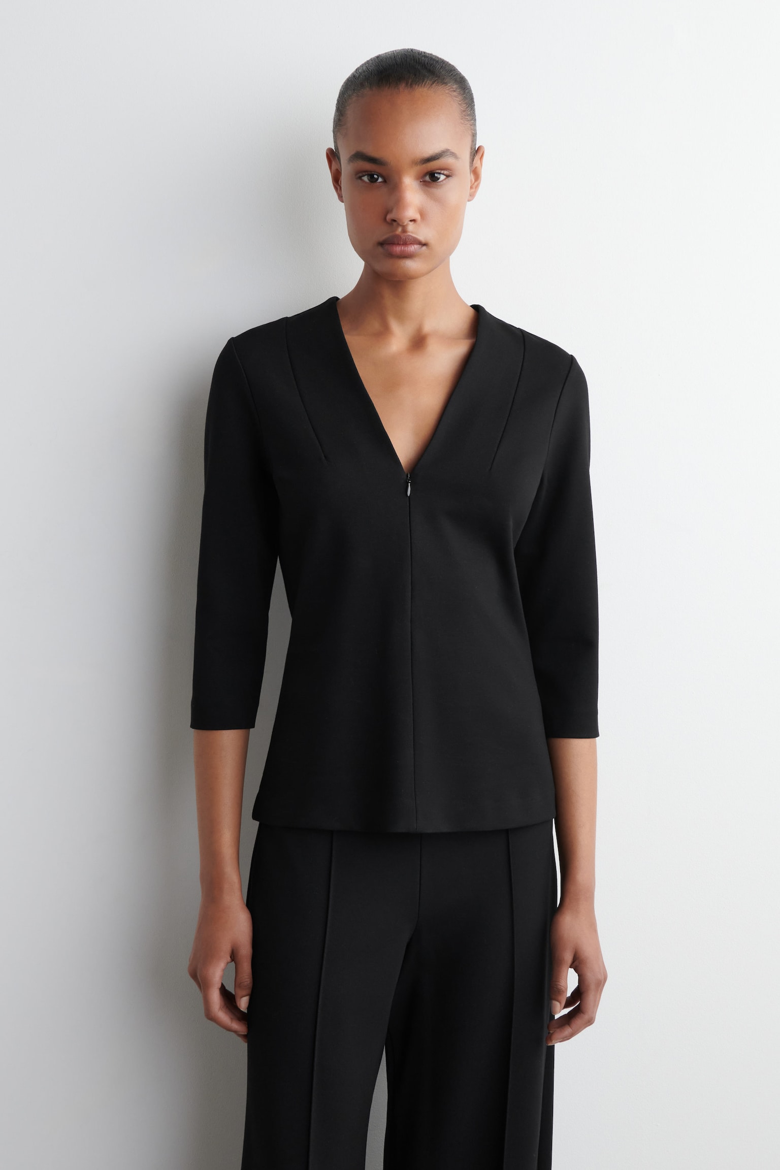 JERSEY V-NECK TOP - BLACK | COS US
