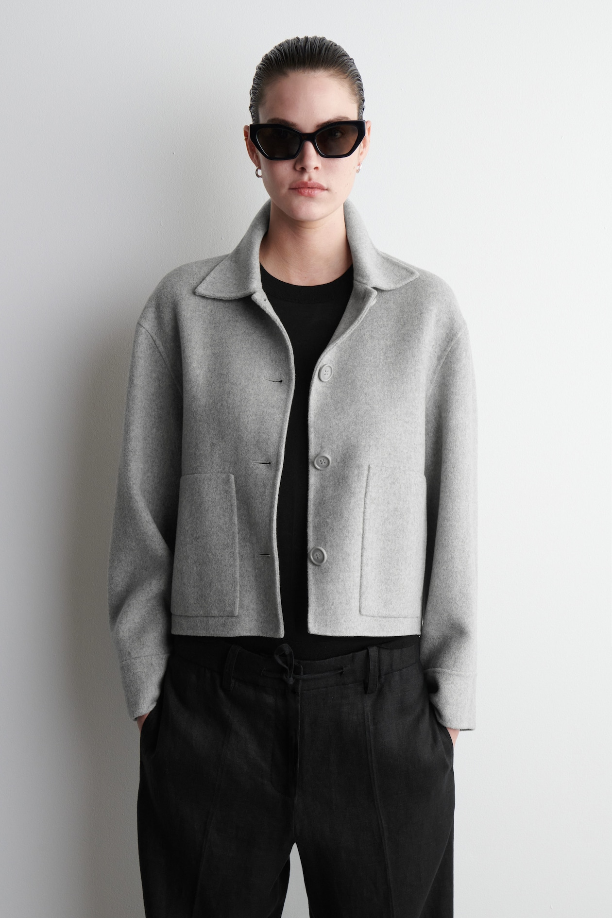 BOXY DOUBLE-FACED WOOL SHORT JACKET - LIGHT GREY | COS