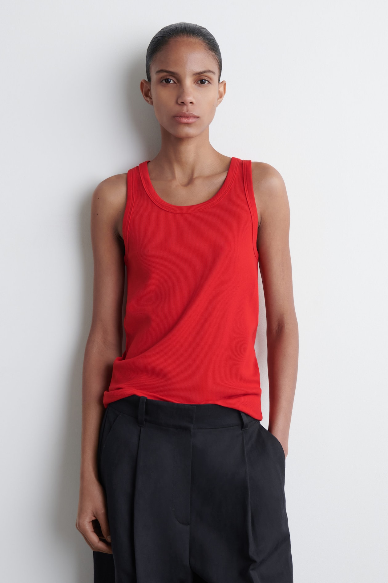 RIBBED TANK TOP - RED | COS