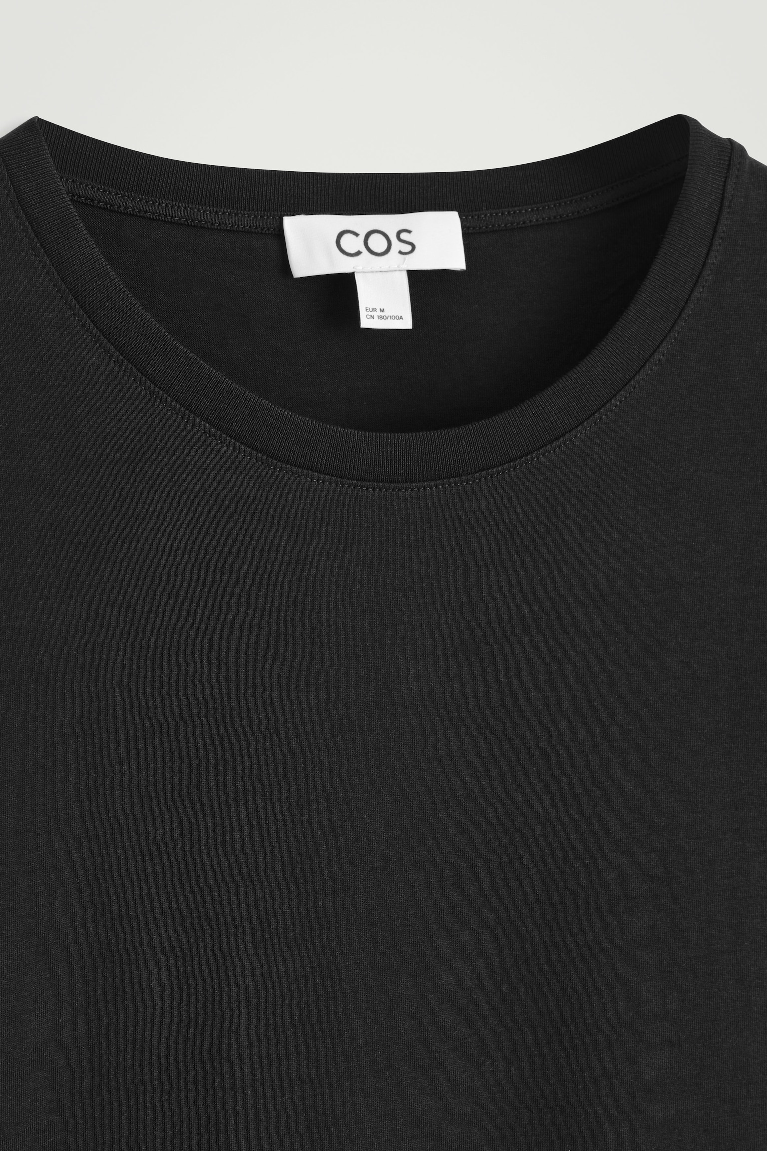 COTTON CREW-NECK T-SHIRT - BLACK | COS US