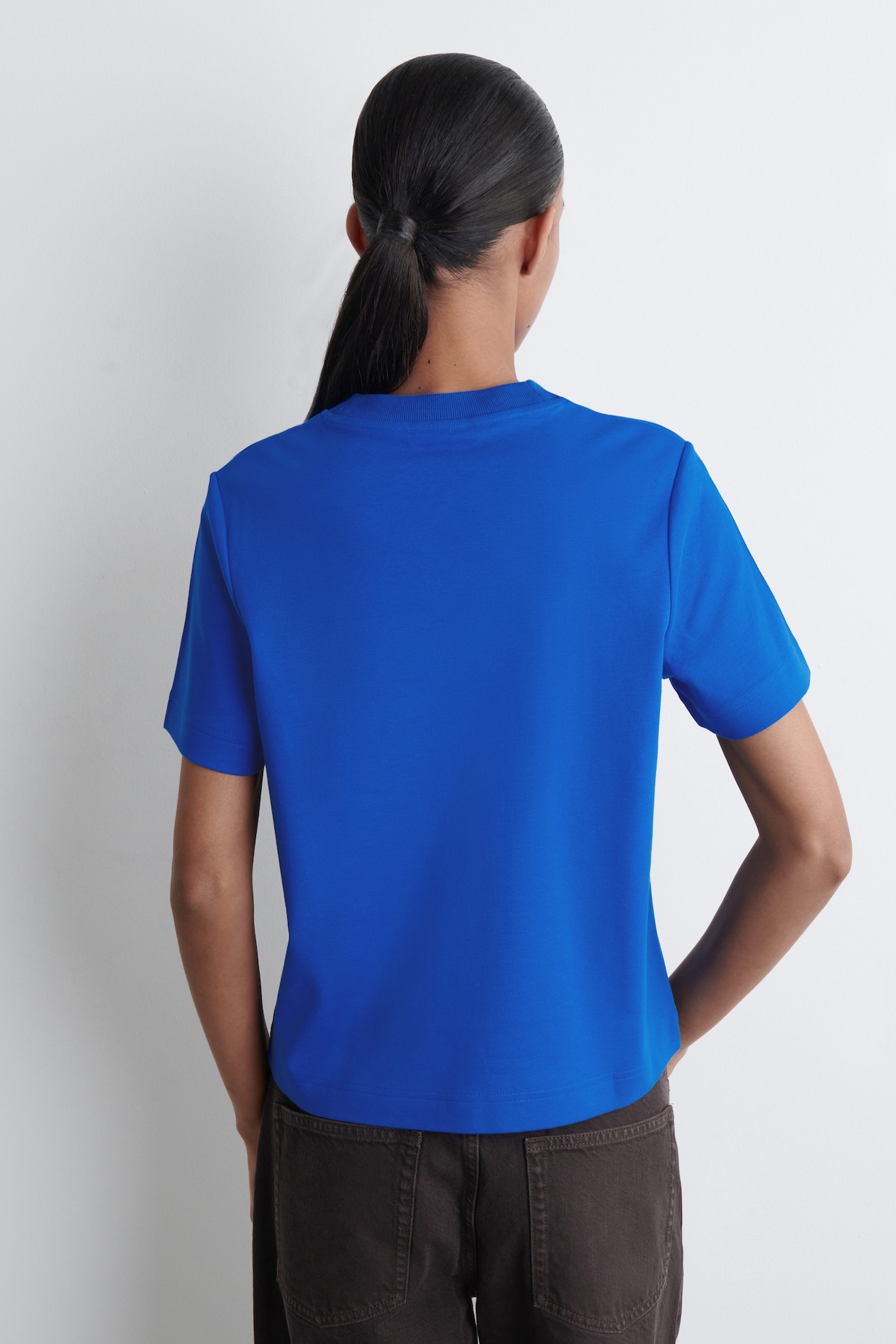 CLEAN CUT REGULAR T-SHIRT - COBALT BLUE | COS US