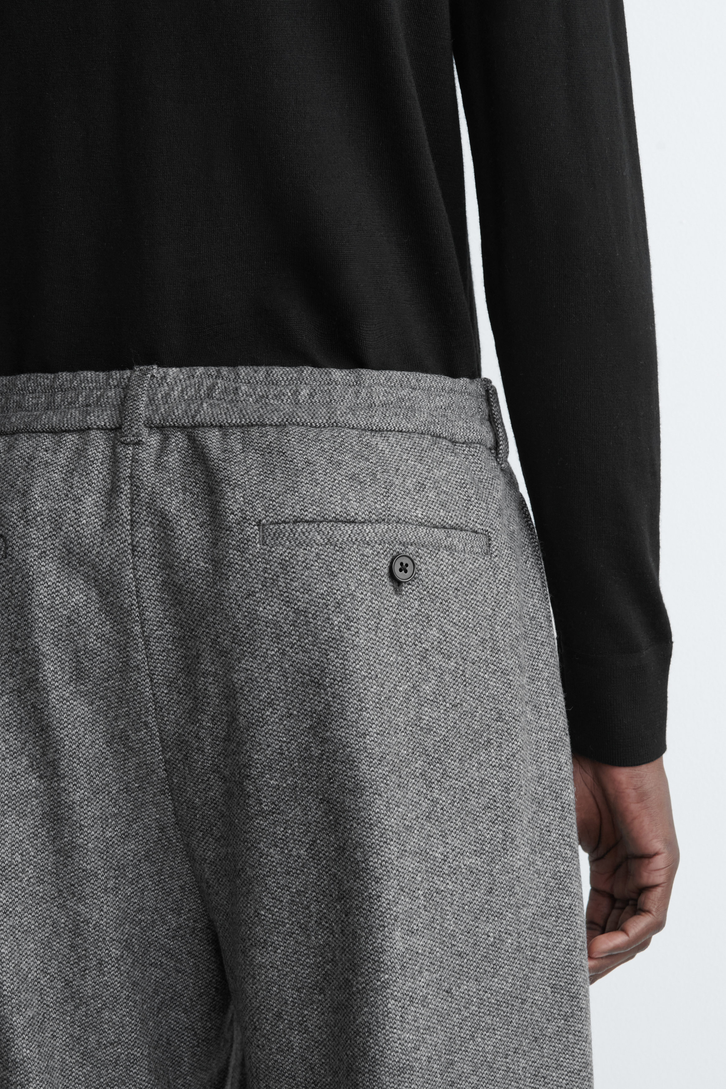 Cos BIRDSEYE WOOL RELAXED-FIT BARREL-LEG TROUSERS | King's Cross