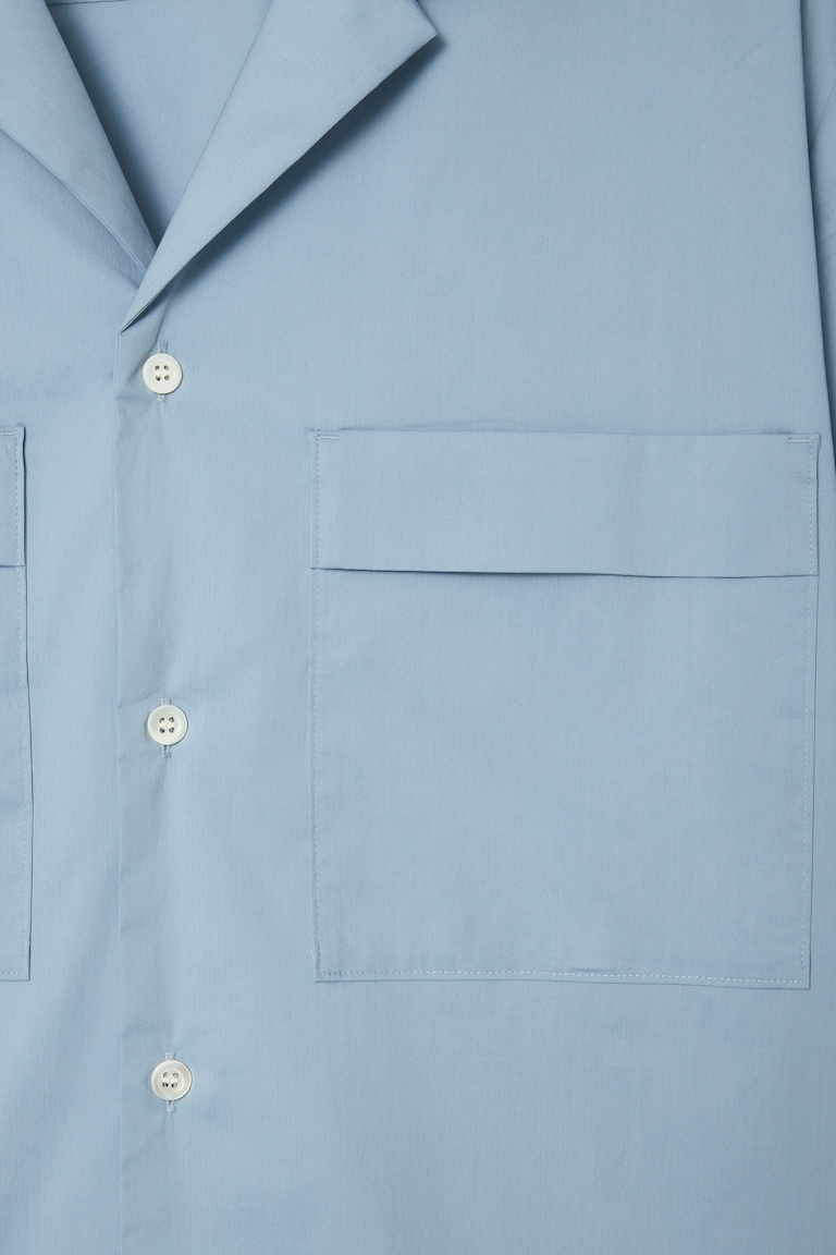 UTILITY COTTON SHORT-SLEEVED SHIRT - LIGHT BLUE | COS