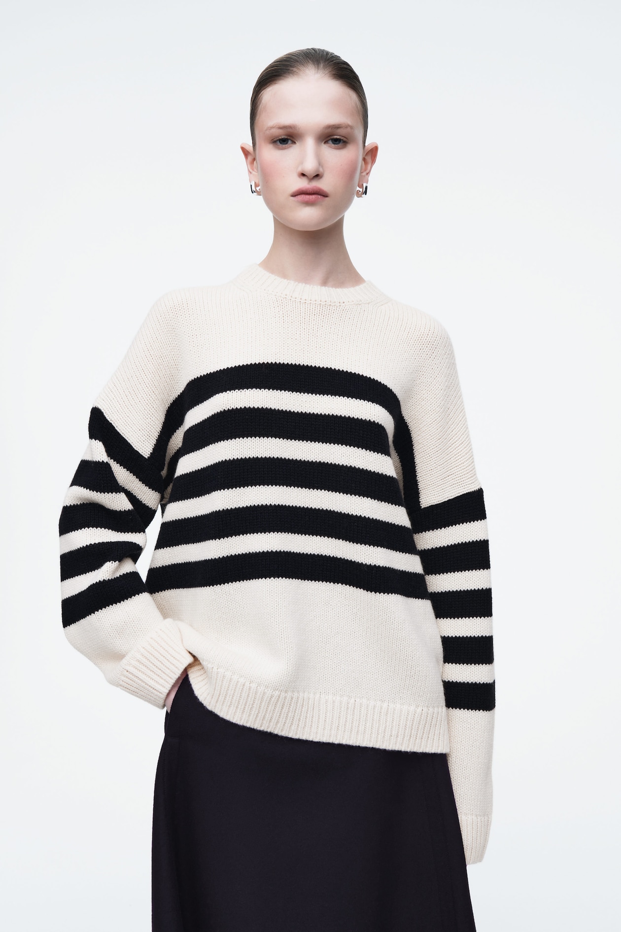 STRIPED WOOL JUMPER - ECRU / STRIPED | COS