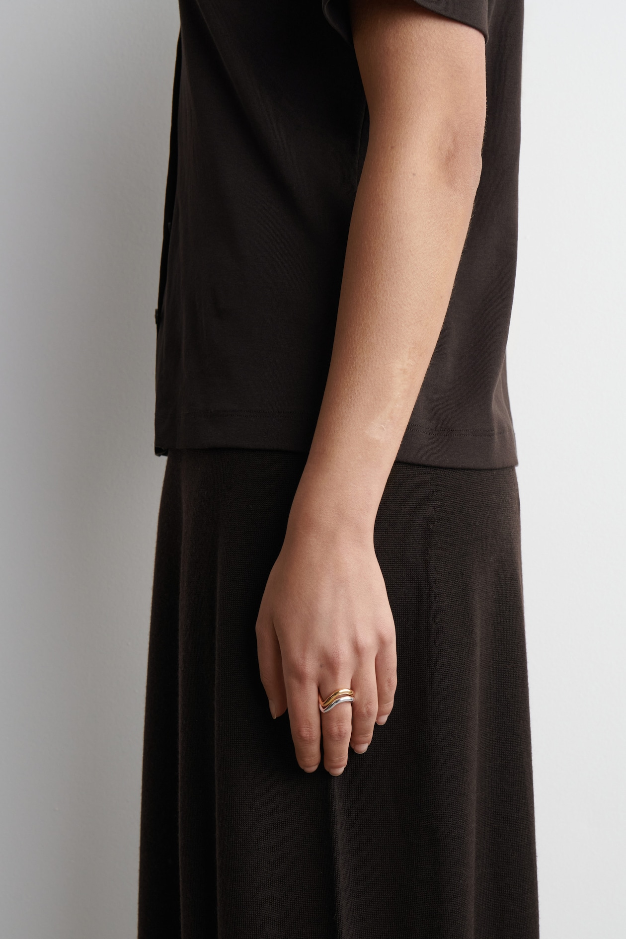 TWO-PACK CURVED RINGS - GOLD / SILVER | COS