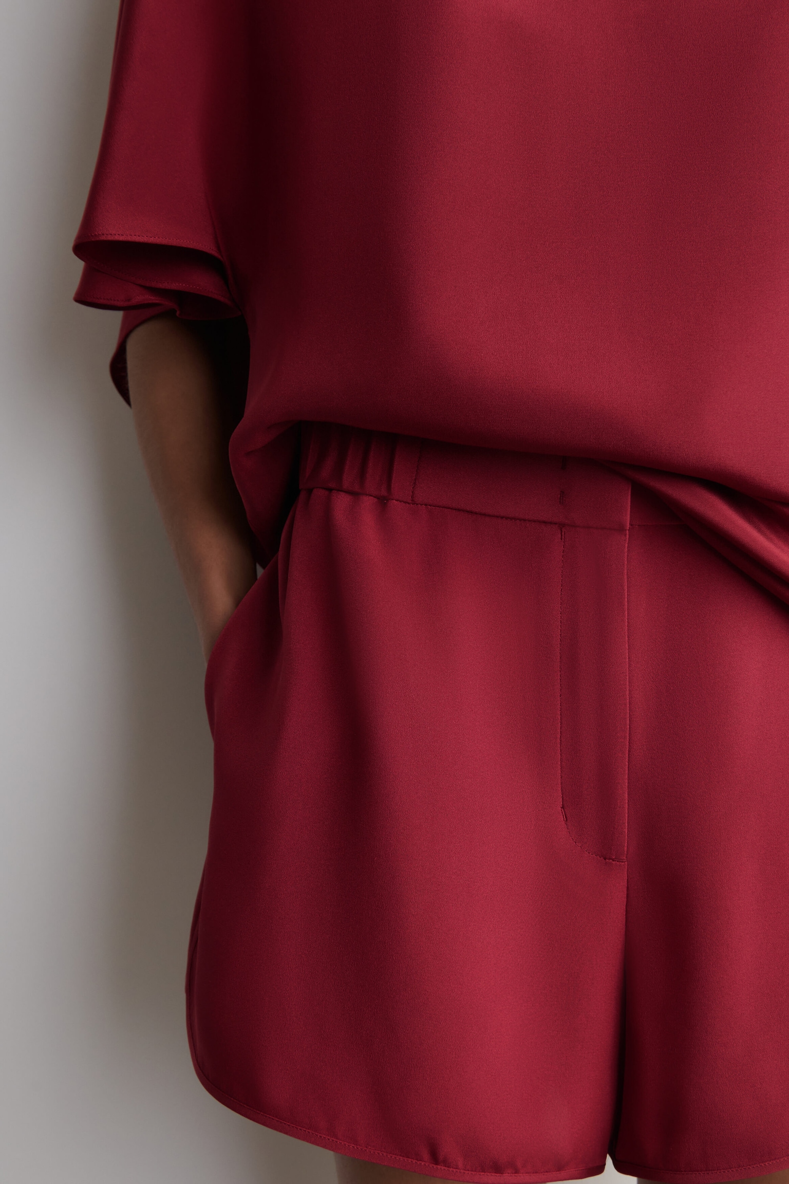 SILK BOXER SHORTS - CRIMSON | COS GB