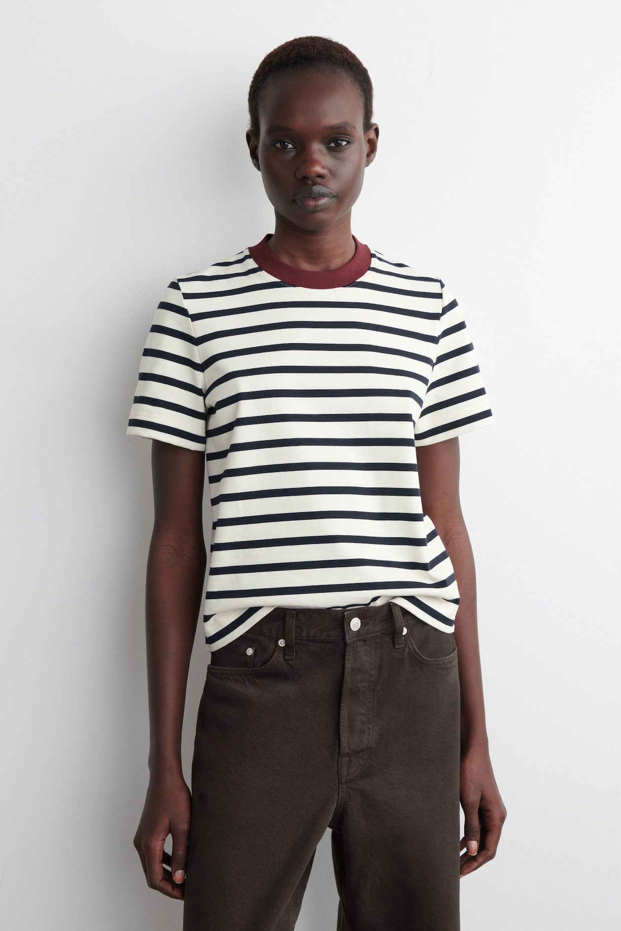 CLEAN CUT REGULAR T-SHIRT - WHITE / BLACK / STRIPED | COS US