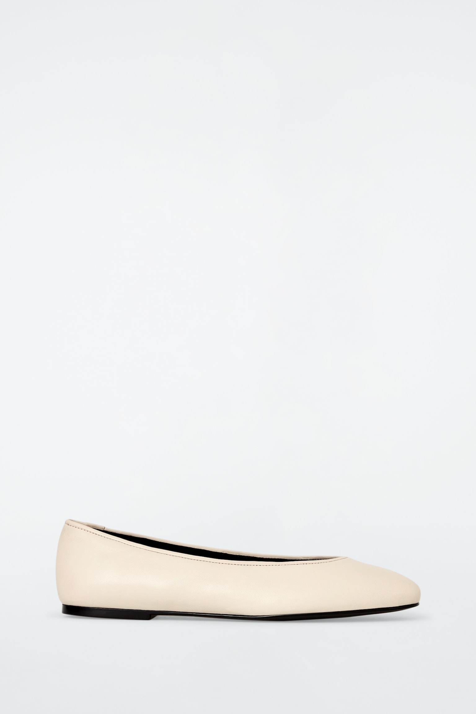 LEATHER BALLERINA FLATS - ECRU | COS