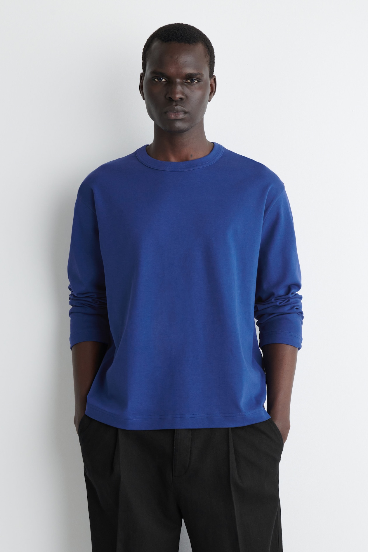 RELAXED COTTON-JERSEY LONG-SLEEVED T-SHIRT - BLUE | COS AU