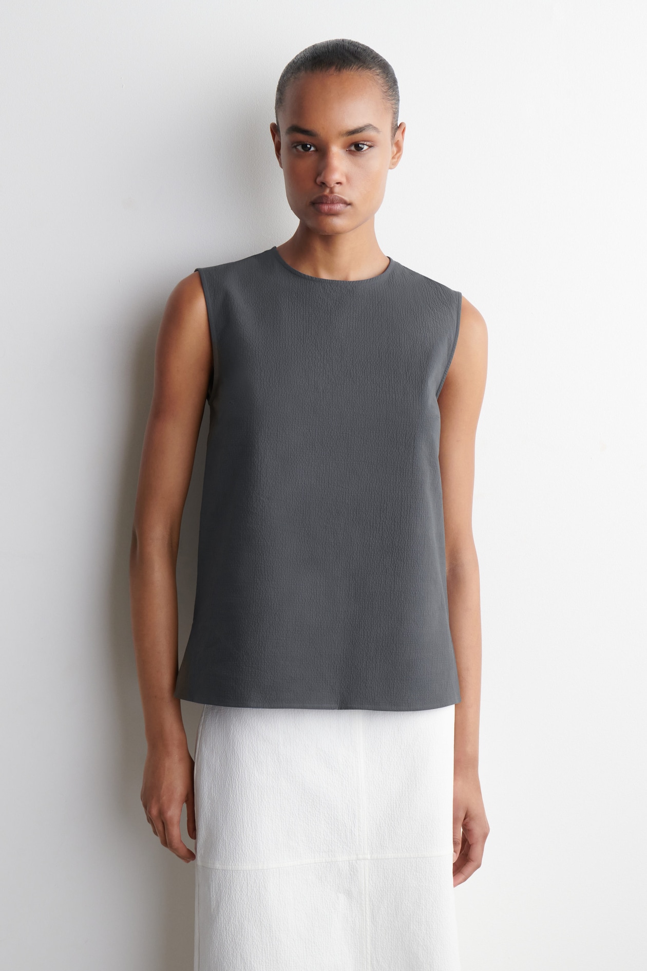 SLEEVELESS COTTON TOP - GREY | COS