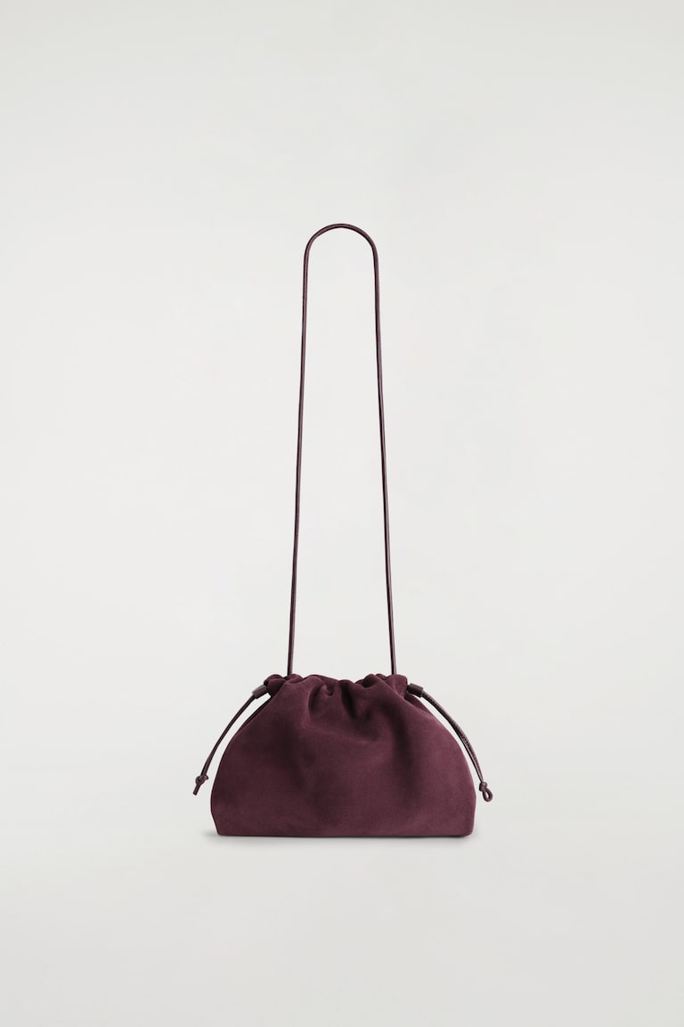 MINI CAVATELLI CLUTCH BAG - SUEDE - BURGUNDY | COS US