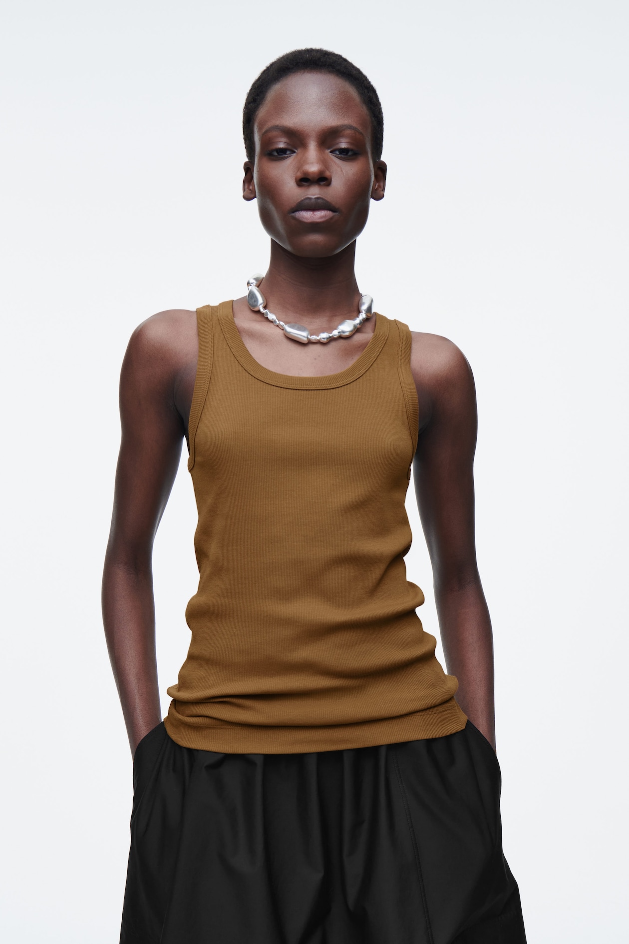 RIBBED TANK TOP - BROWN | COS
