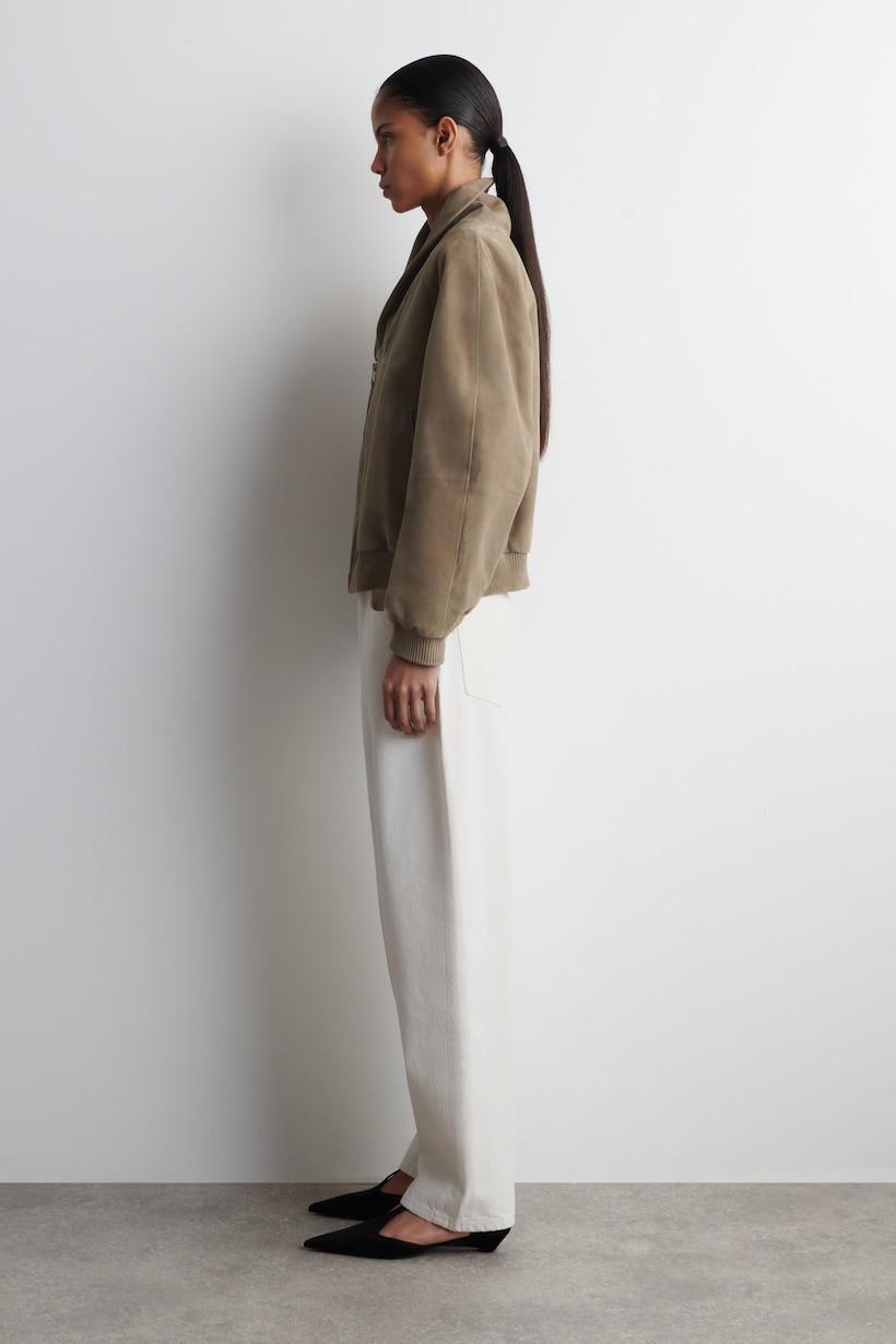 BAY BARREL-LEG JEANS - WHITE | COS US