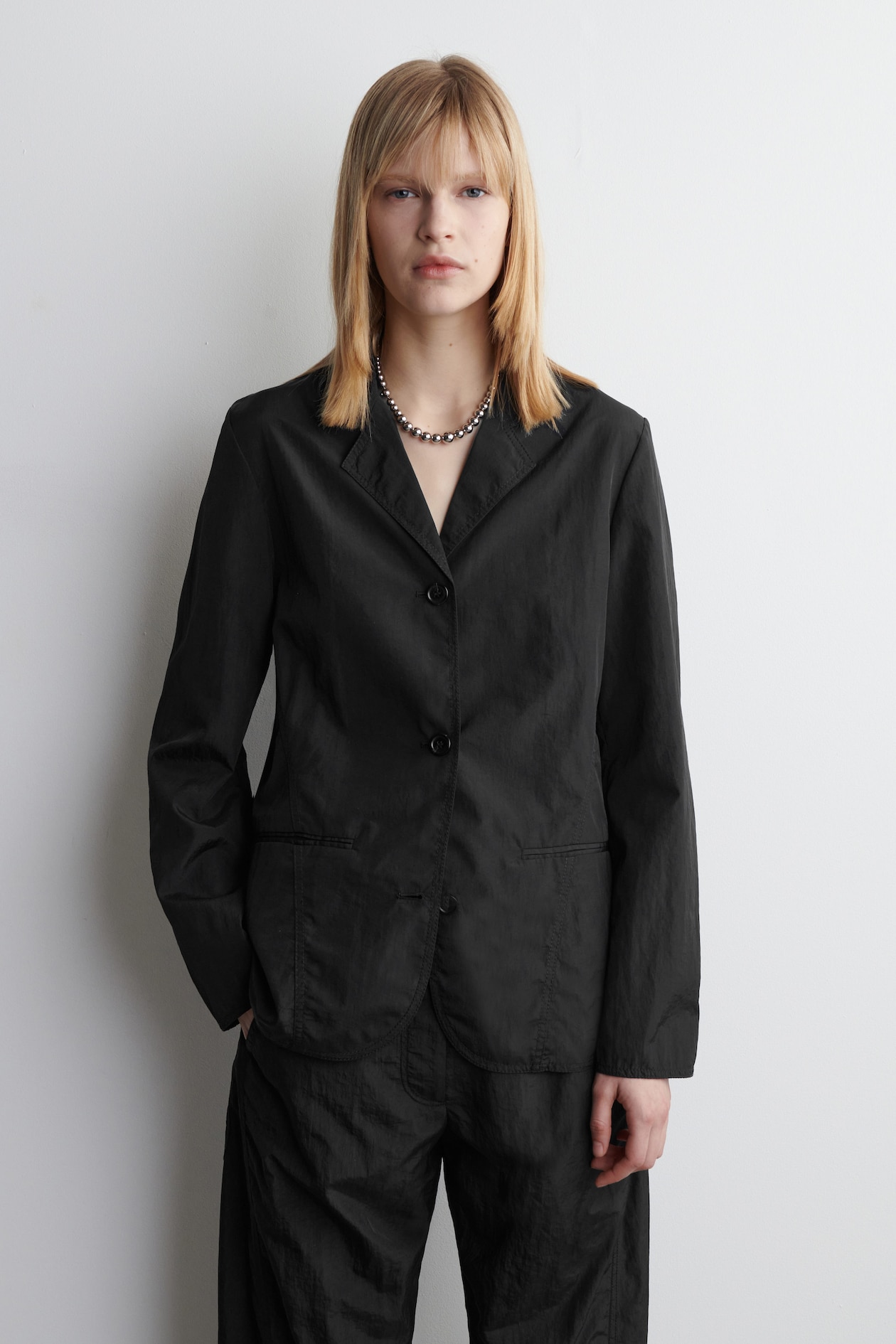 NYLON BLAZER - BLACK | COS